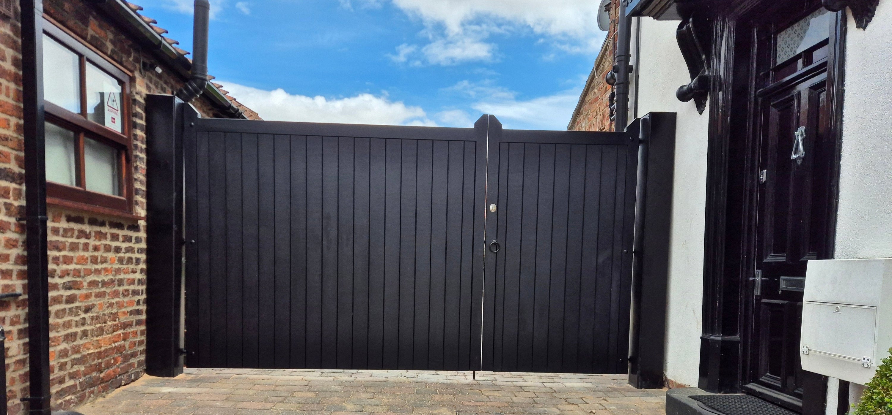 Wooden Gates Made to Measure – Made to Measure Wooden Gates
