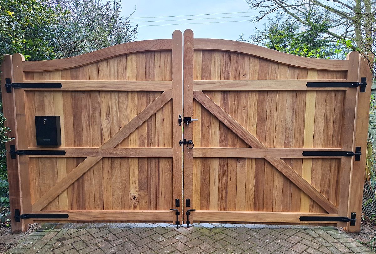 Wooden Gates Made to Measure – Made to Measure Wooden Gates
